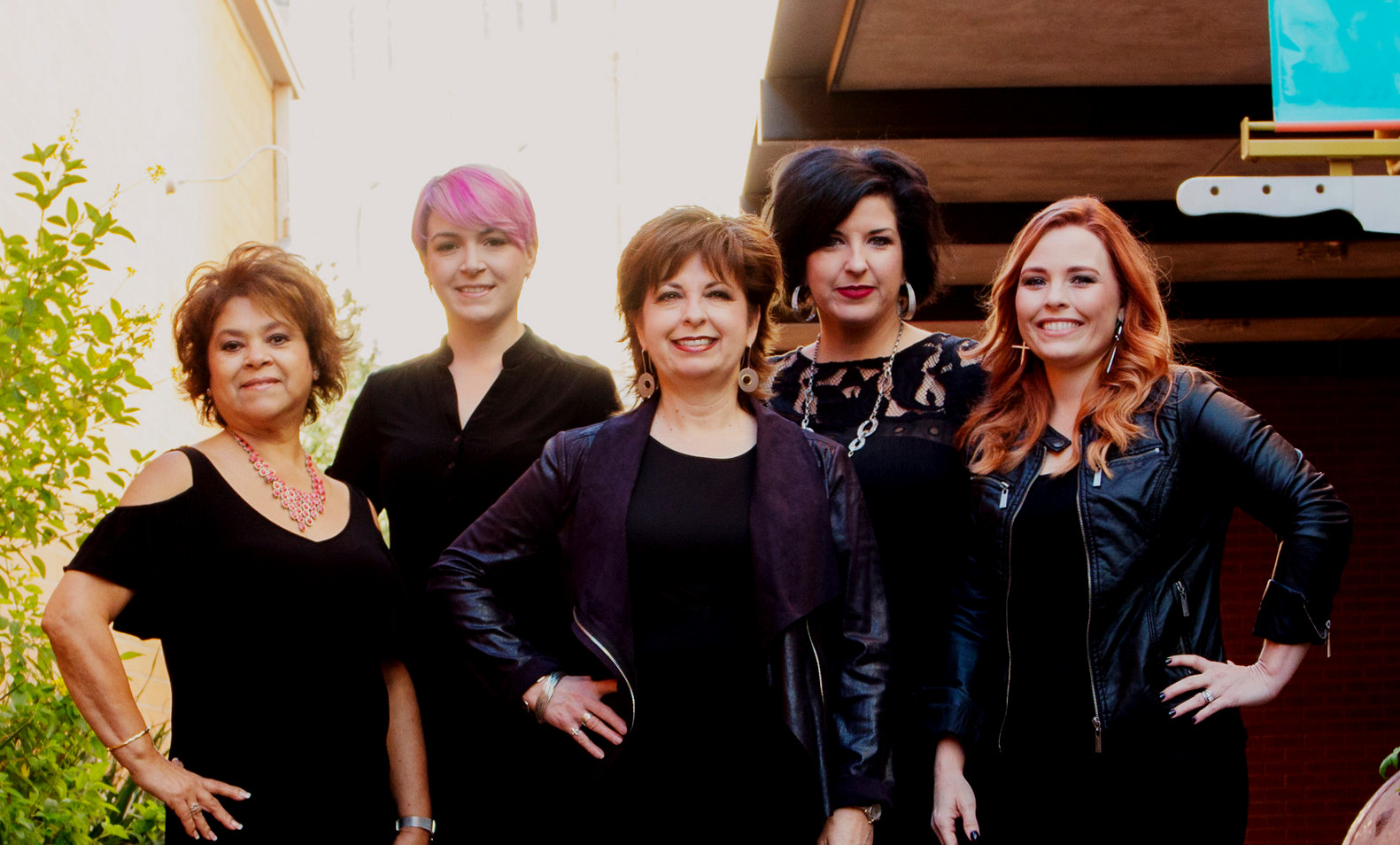 SALON ESTER - Home Page